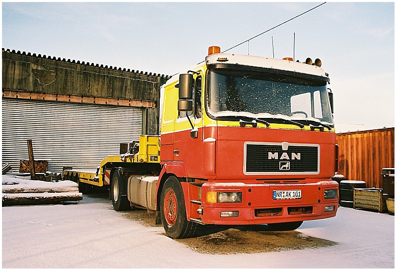 Baumaschinenbilder.de - Forum | M-A-N | MAN F2000 - Die Sammlung